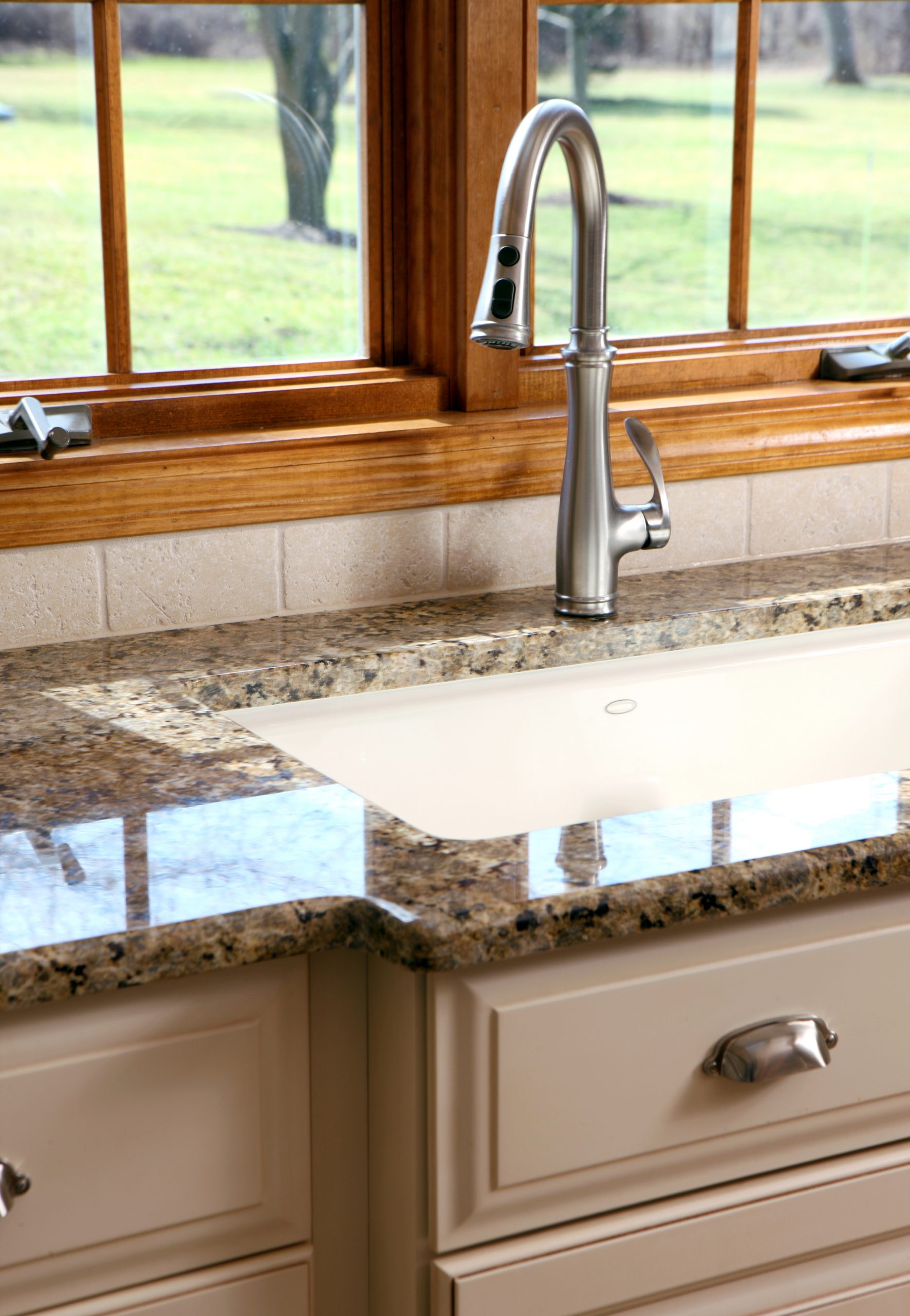 Why Select a Single Bowl Kitchen Sink?