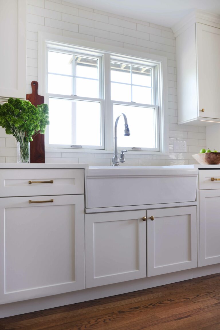 Apron Front Sinks an Increasing Trend in Kitchen Design